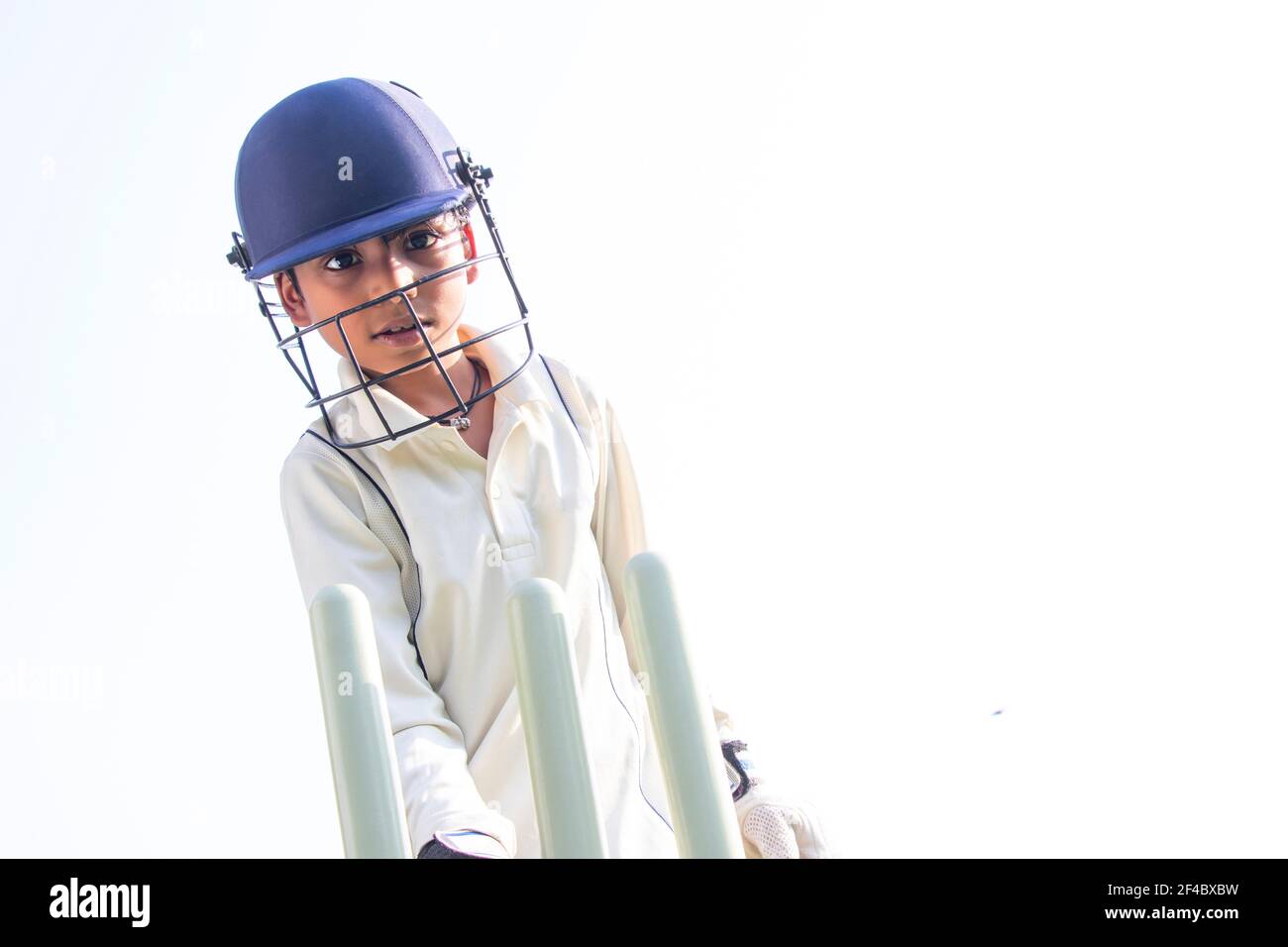 Wicket keeper helmet hi-res stock photography and images - Alamy