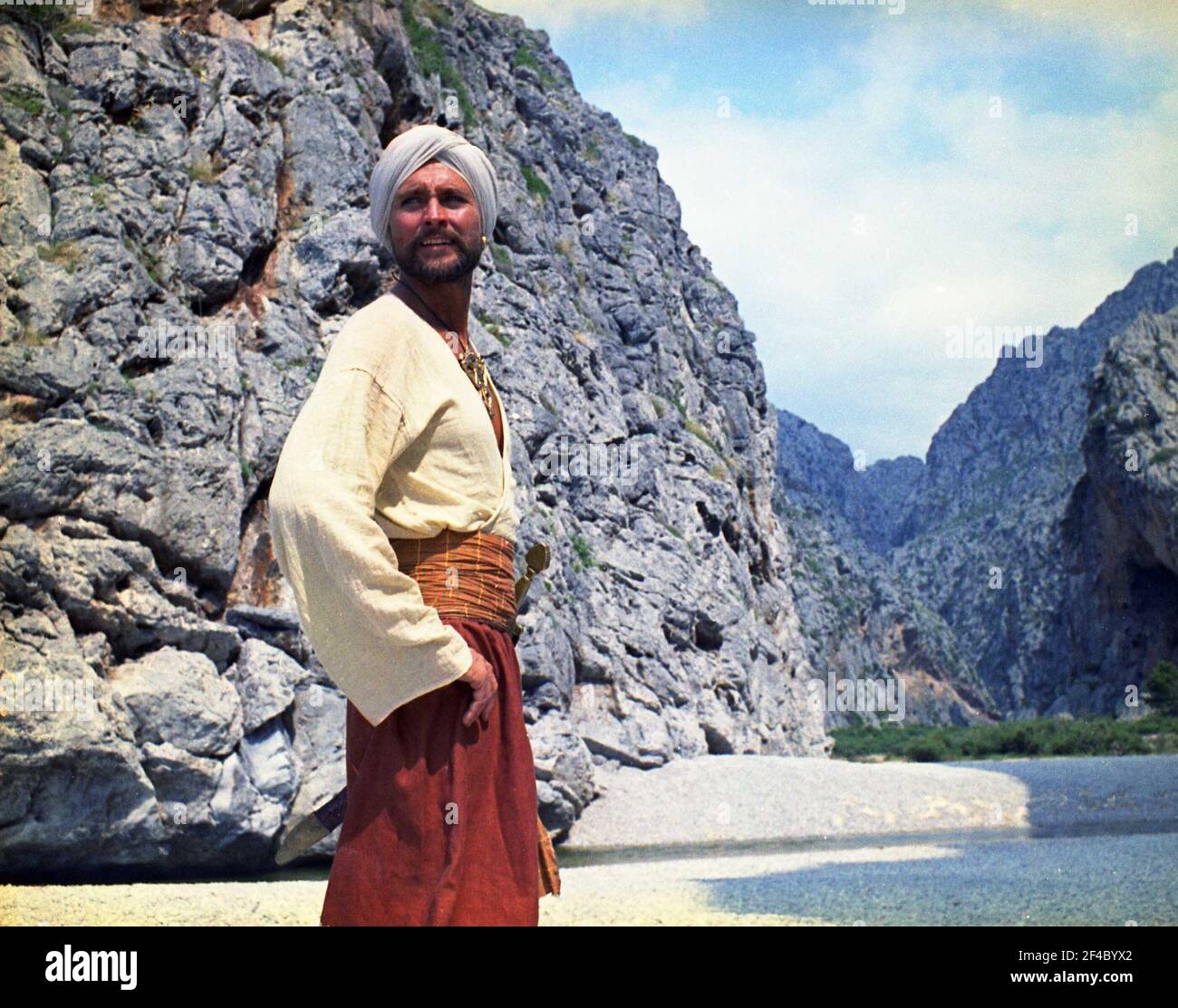 JOHN PHILLIP LAW in THE GOLDEN VOYAGE OF SINBAD 1973 director STUART ...