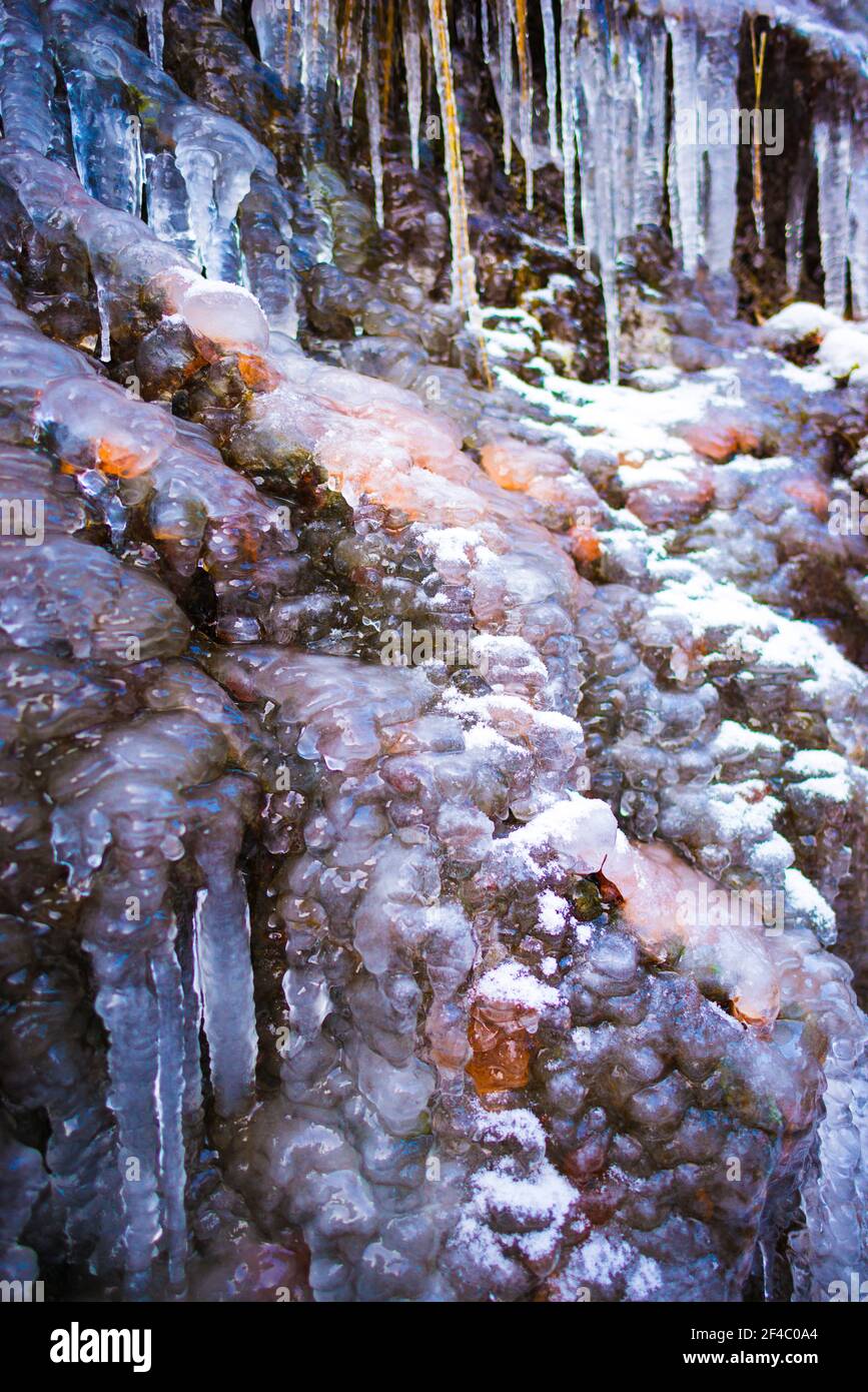 Winter frozen icicles Stock Photo - Alamy