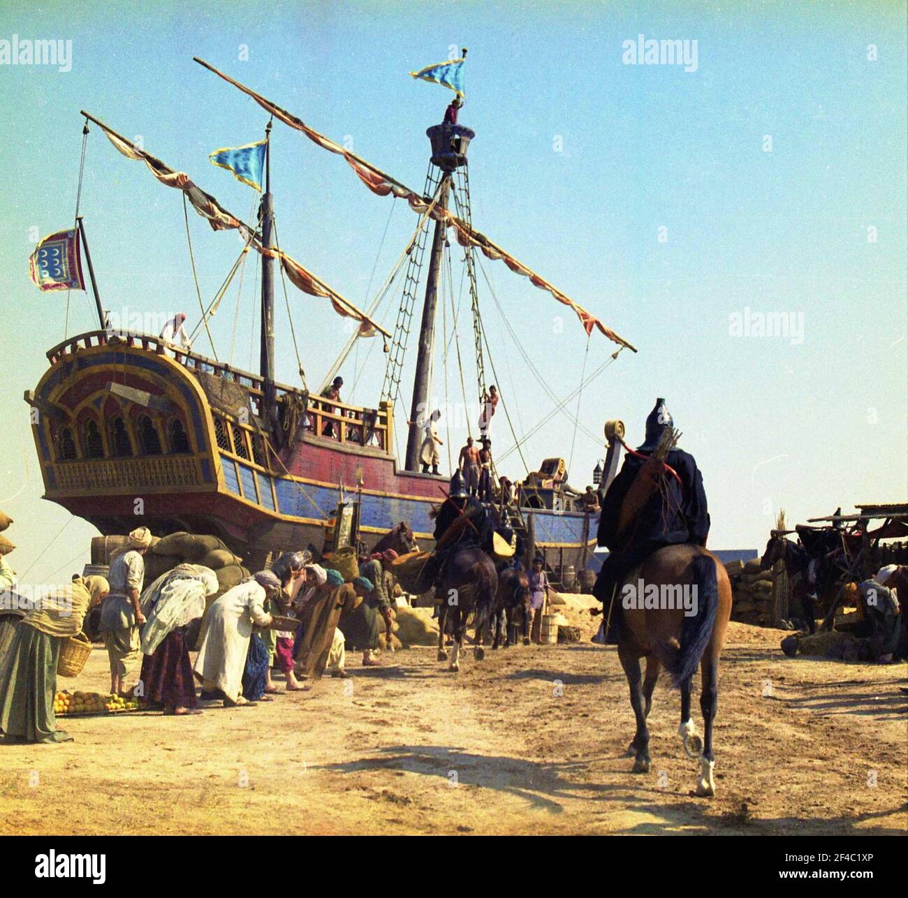 The golden voyage of sinbad 1973 hi-res stock photography and images ...