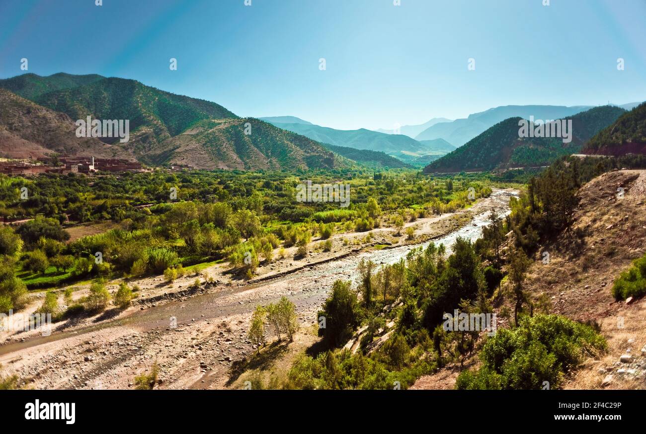 Marocco mountains hi-res stock photography and images - Alamy