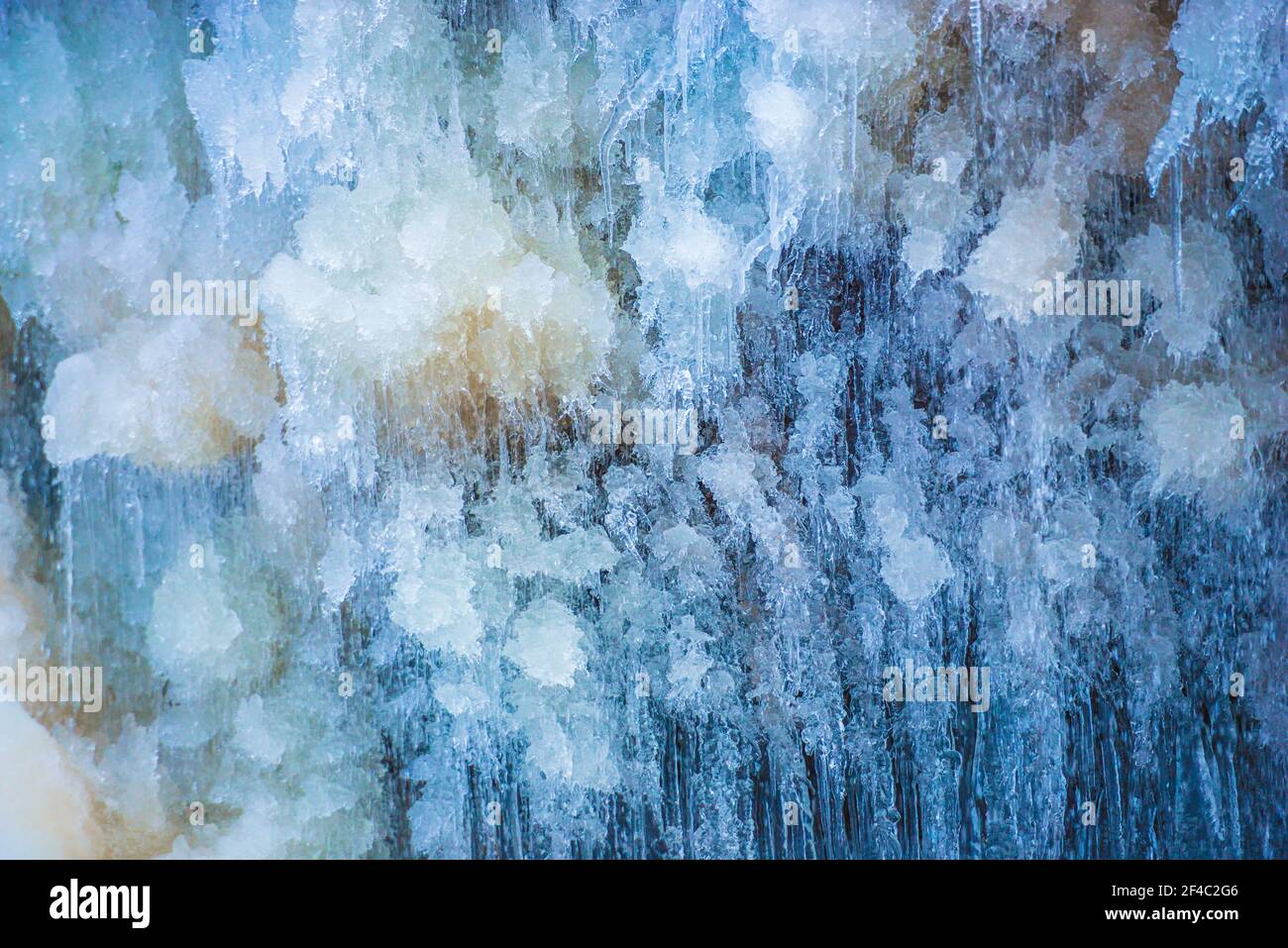 Winter frozen icicles Stock Photo - Alamy
