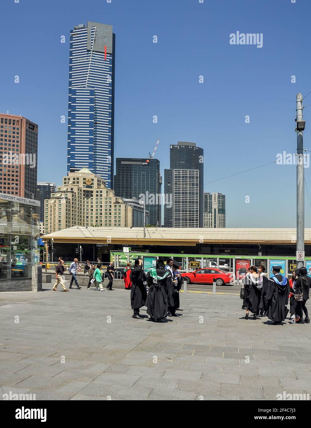 University students graduate australia hi-res stock photography and ...