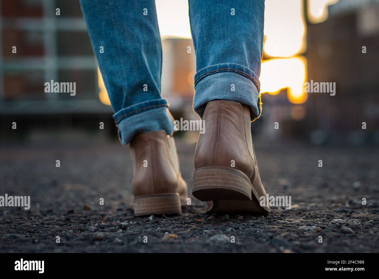 Town woman walking legs hi-res stock photography and images - Alamy