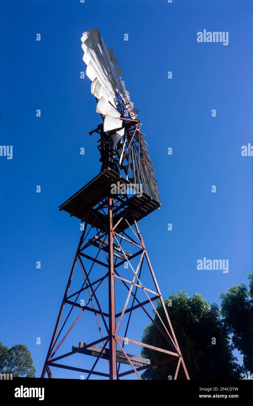 Side view windmill hi-res stock photography and images - Alamy
