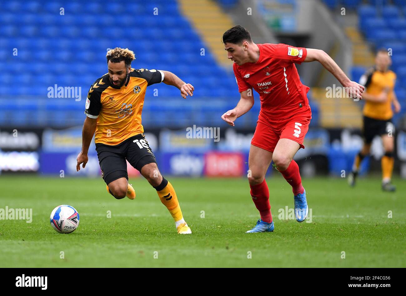 Happe hi-res stock photography and images - Alamy