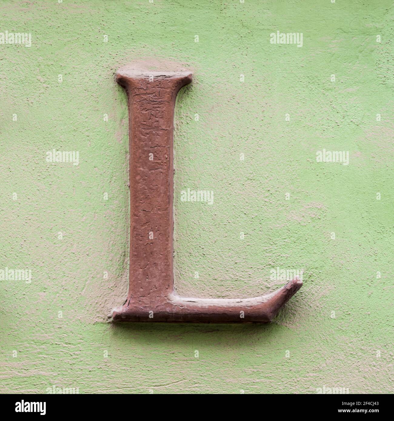 Green letter l hi-res stock photography and images - Alamy