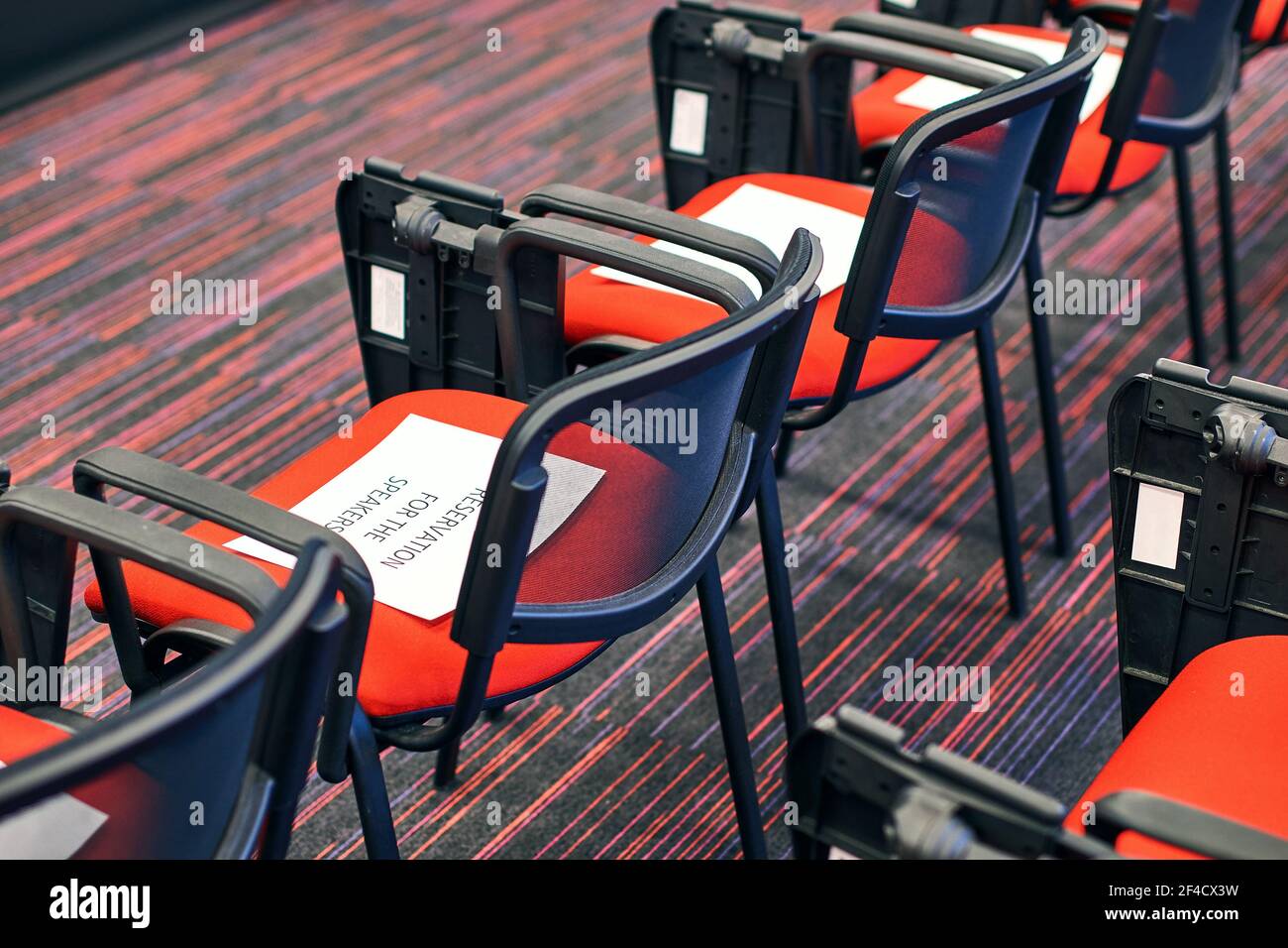 Sign in desk conference hi-res stock photography and images - Alamy