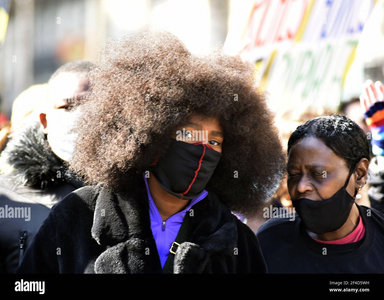 Sister of adama traore hi-res stock photography and images - Alamy