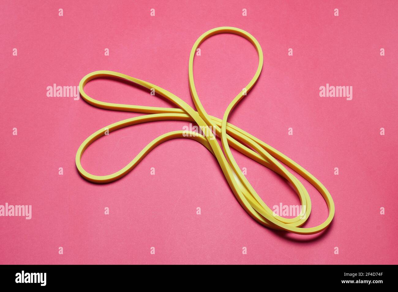 Pink rubber band hi-res stock photography and images - Alamy