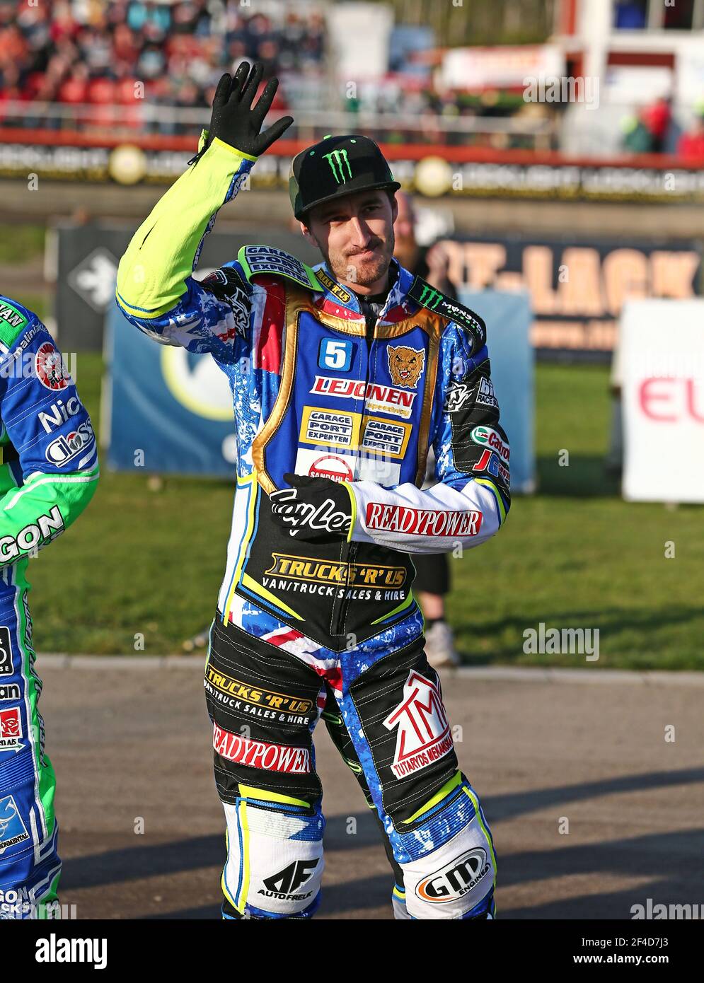 Chris holder hi-res stock photography and images - Alamy