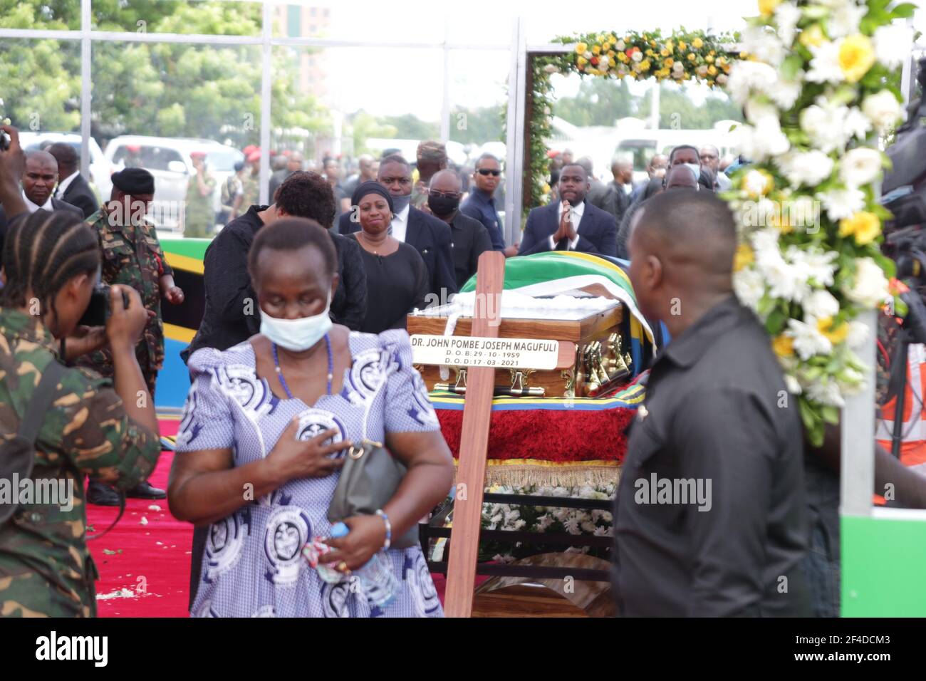 Tanzania samia suluhu hassan stadium hi-res stock photography and ...