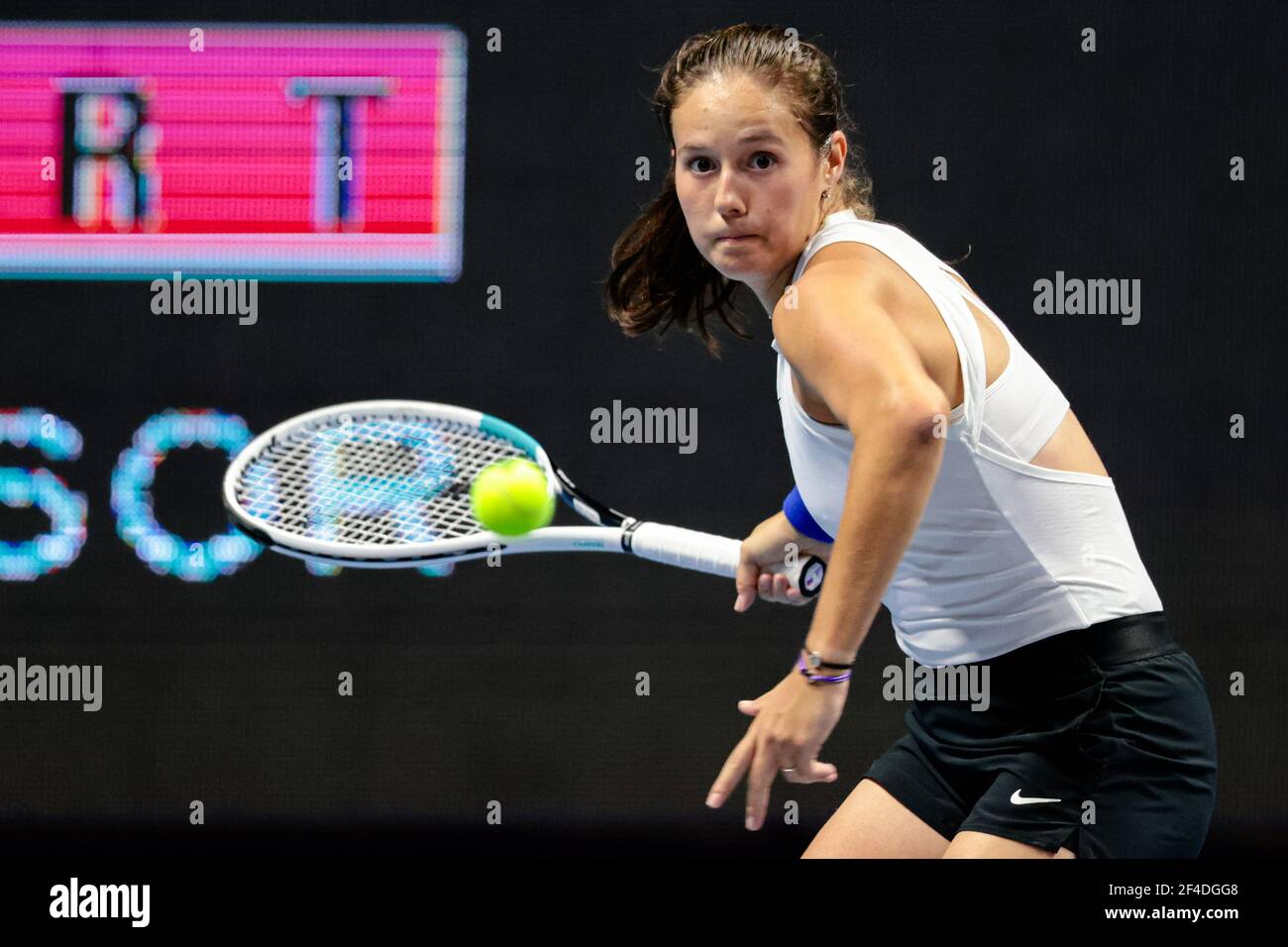 Daria kuznetsova hi-res stock photography and images - Alamy