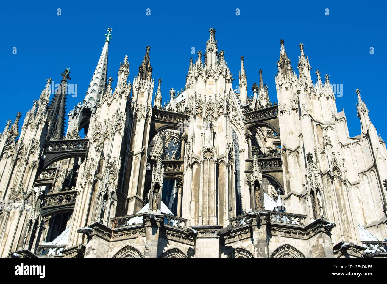 Gothic architectural details of Cologne Cathedral - most famous ...