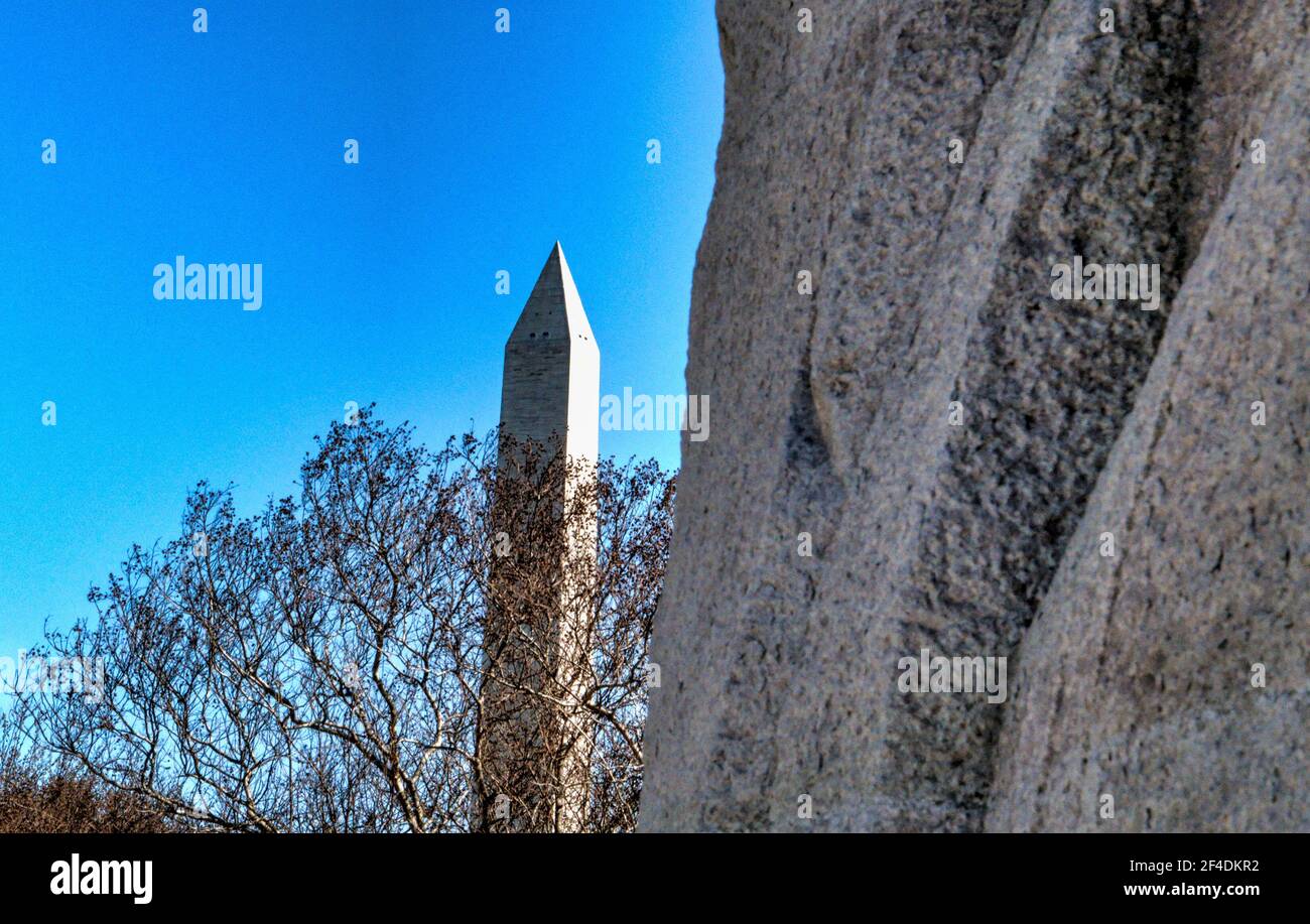 The Washington Monument from the Martin Luther King memorial on a ...