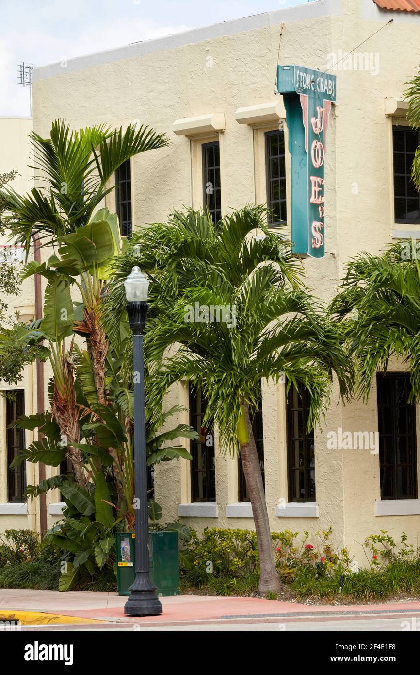 Joe's Stone Crab restaurant in Miami South Beach on Washington Ave in ...