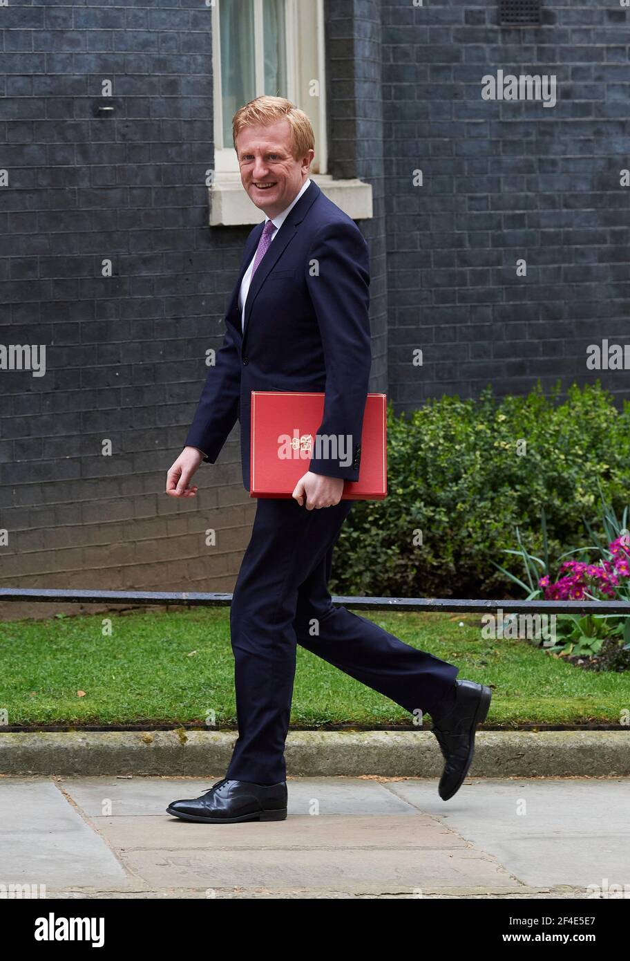 Oliver dowden mp hi-res stock photography and images - Alamy