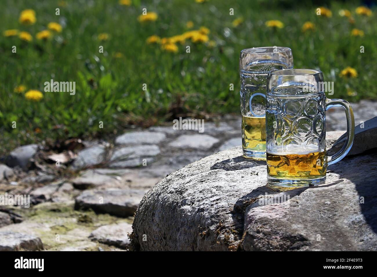 Outdoor beer stand hi-res stock photography and images - Alamy