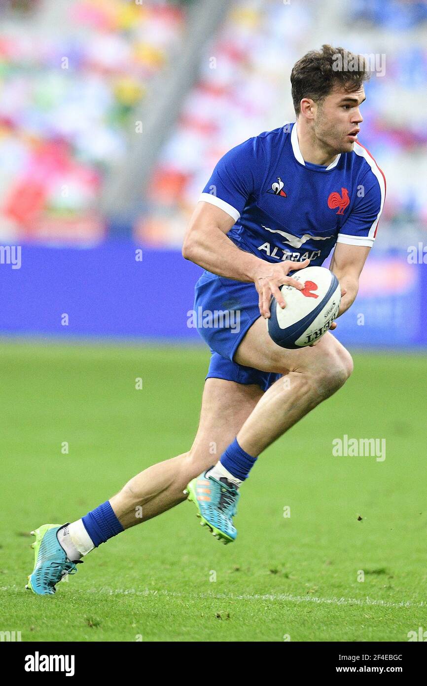 Damian Penaud of France in action during the Six Nations Rugby ...