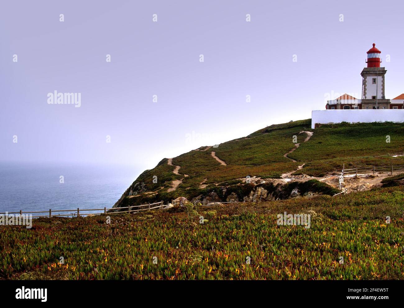 Cabo da Roca Lighthouse/beacon, Cape Roca, Portugal, westernmost point ...