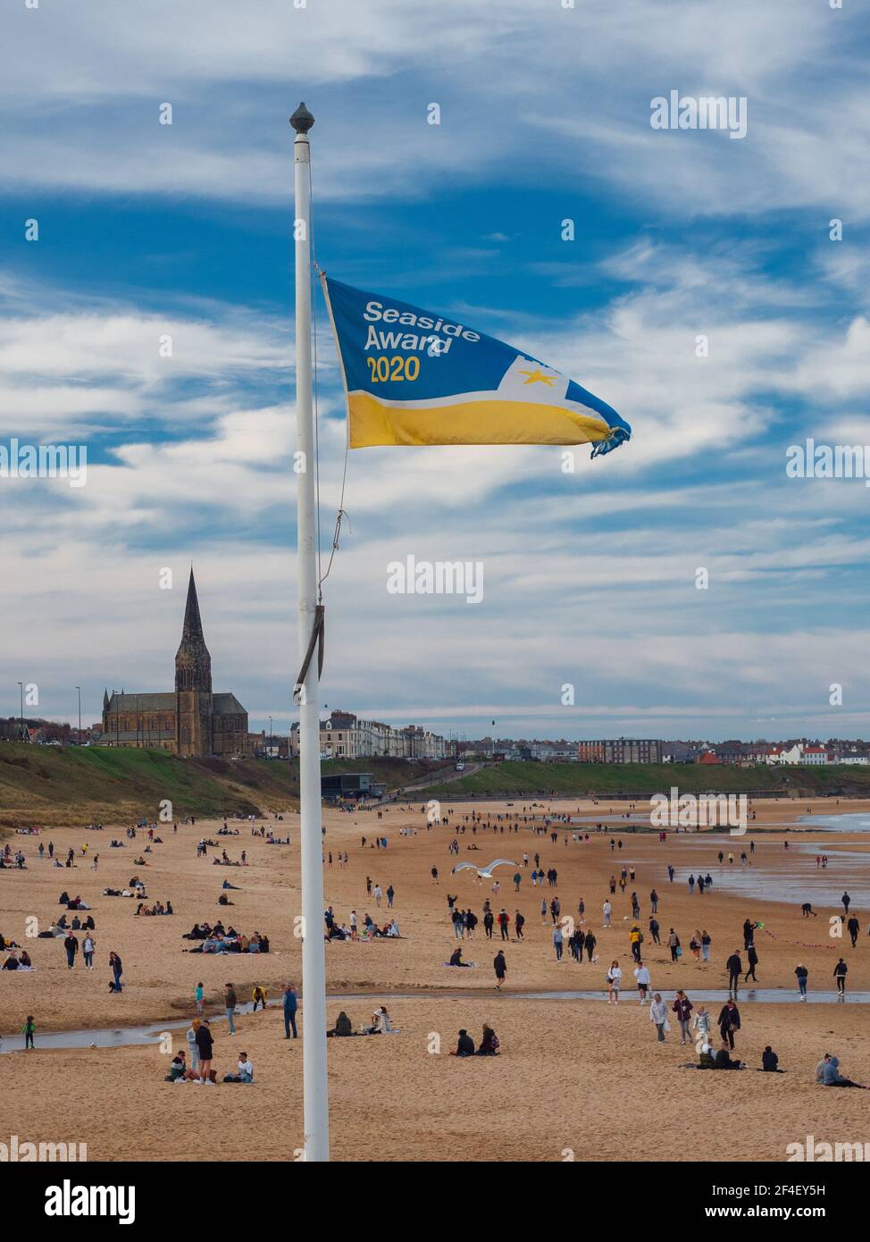 The long Sands Seaside Award 2020 flag, Tynemouth, North Tyneside, UK ...