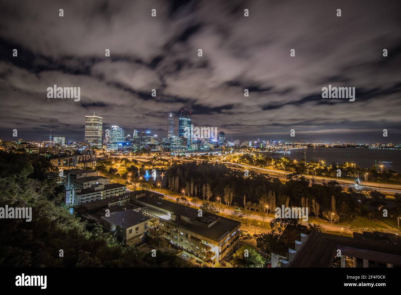 Nigh view hi-res stock photography and images - Alamy