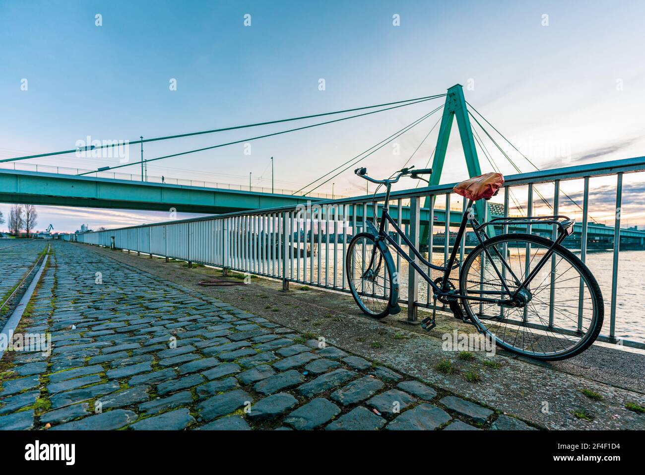 Old bicycle on the Rhine promenade in Cologne, Germany Stock Photo - Alamy