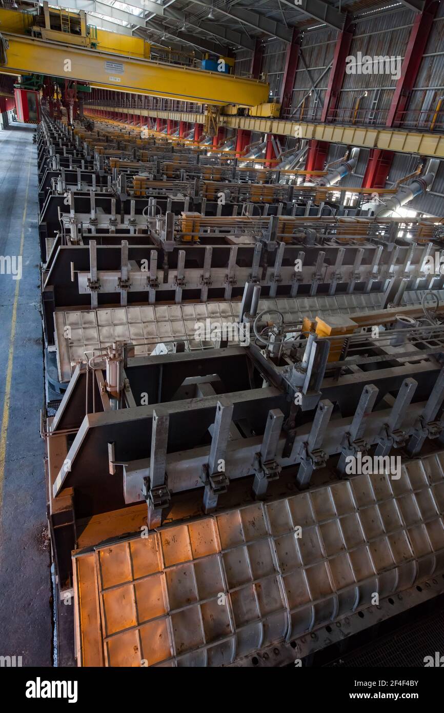 Electrolysis equipment hi-res stock photography and images - Alamy