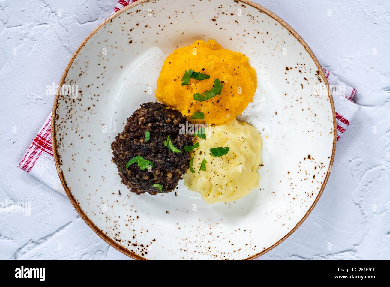 Haggis, neeps and tatties (haggis with turnips and potatoes ...