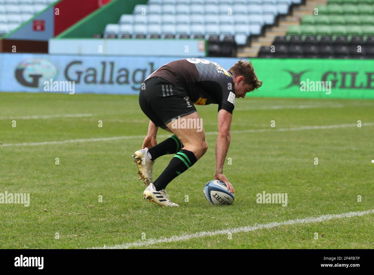 50 24 hi-res stock photography and images - Alamy