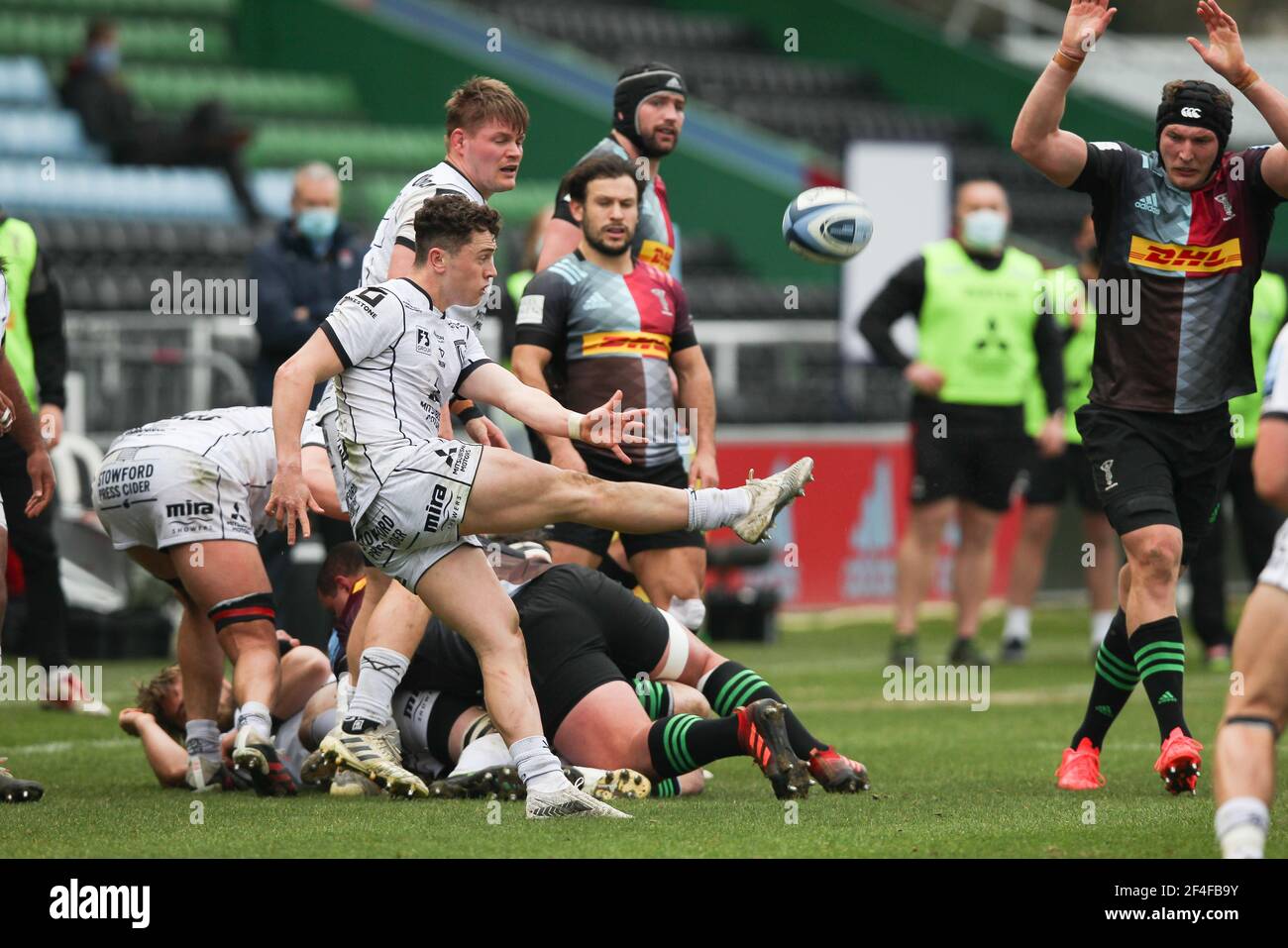 Charlie chapman hi-res stock photography and images - Alamy