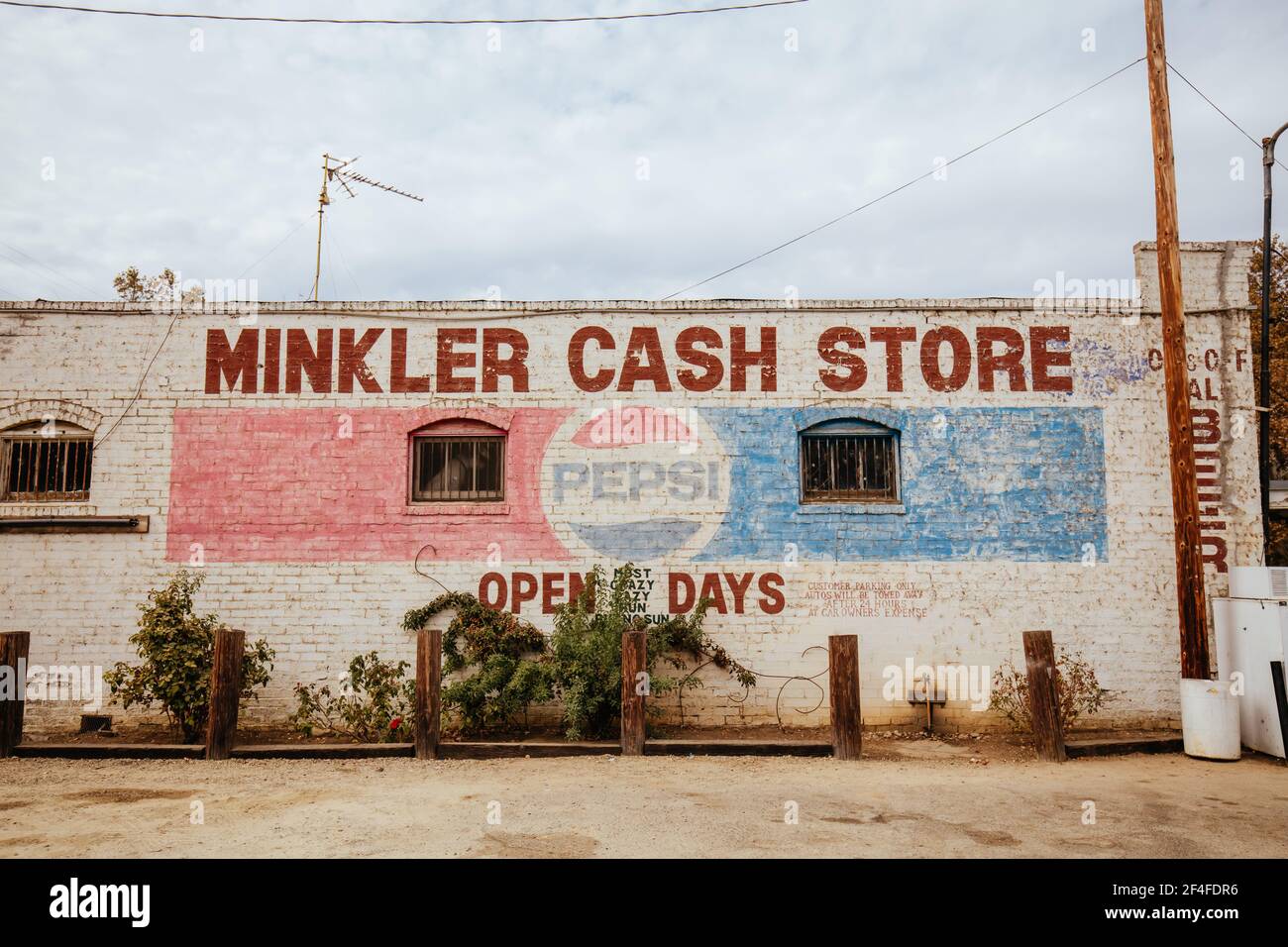 Minkler hi-res stock photography and images - Alamy