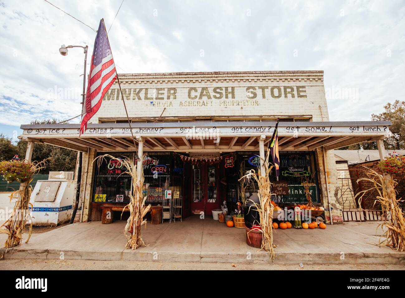 Minkler hi-res stock photography and images - Alamy