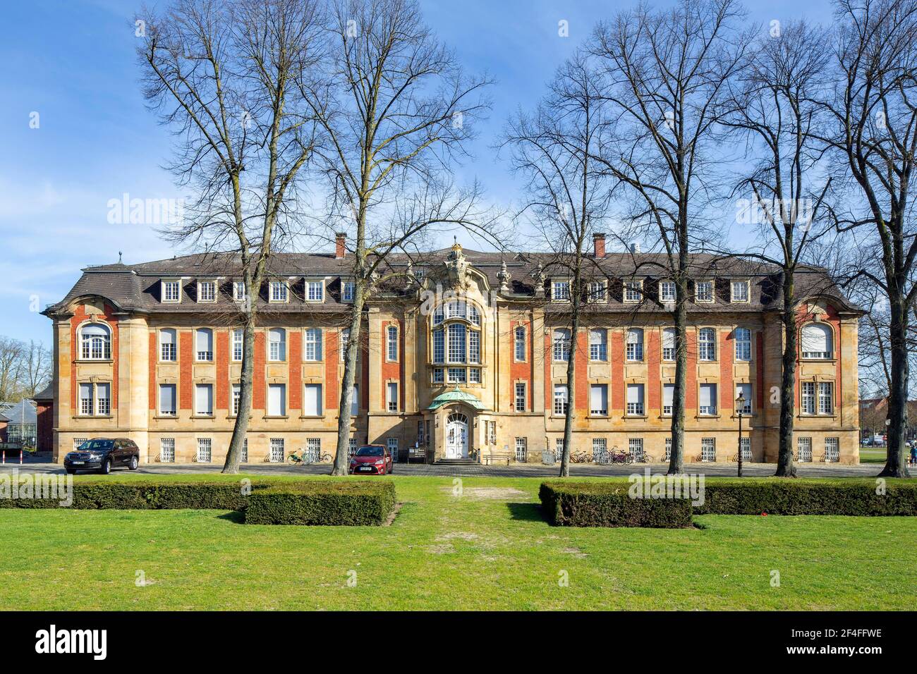 Muenster university center hi-res stock photography and images - Alamy