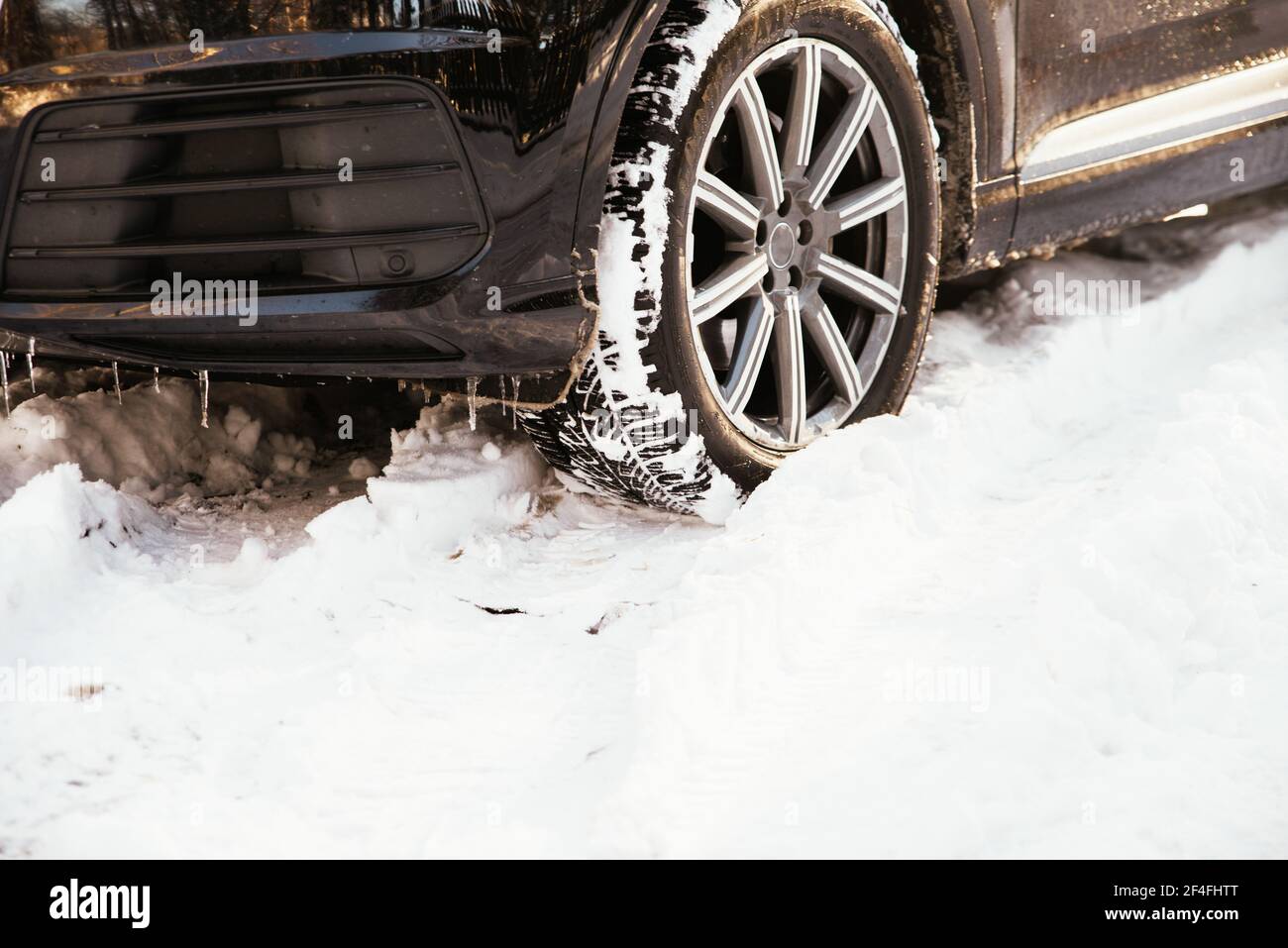 car wheel in the snow Stock Photo - Alamy
