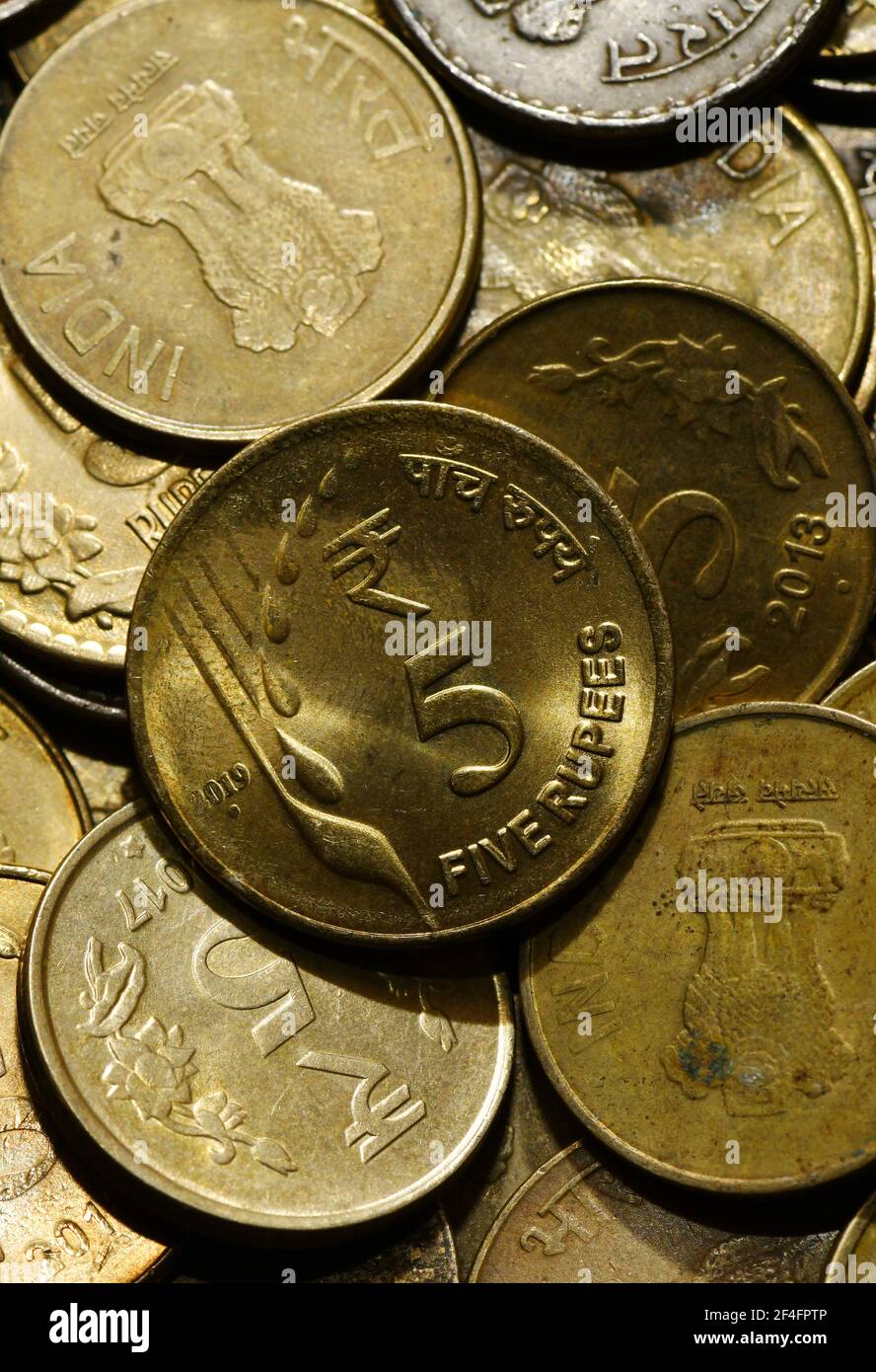 Indian coins images. Coins in India are presently being issued in ...