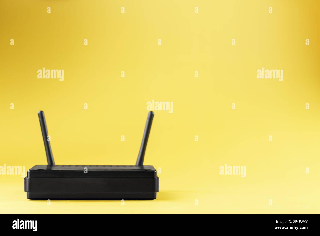 Router wireless LAN technology with devices based on IEEE 802.11 ...