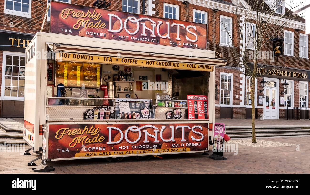 Donut stall hi-res stock photography and images - Alamy