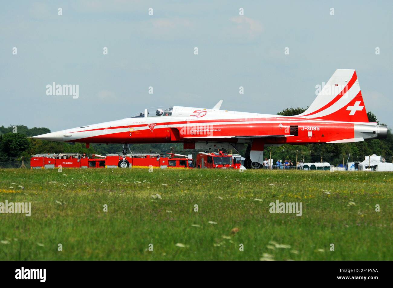 Patrouille Suisse aerobatic team. Flight consists of 6 F-5E "Tiger II ...