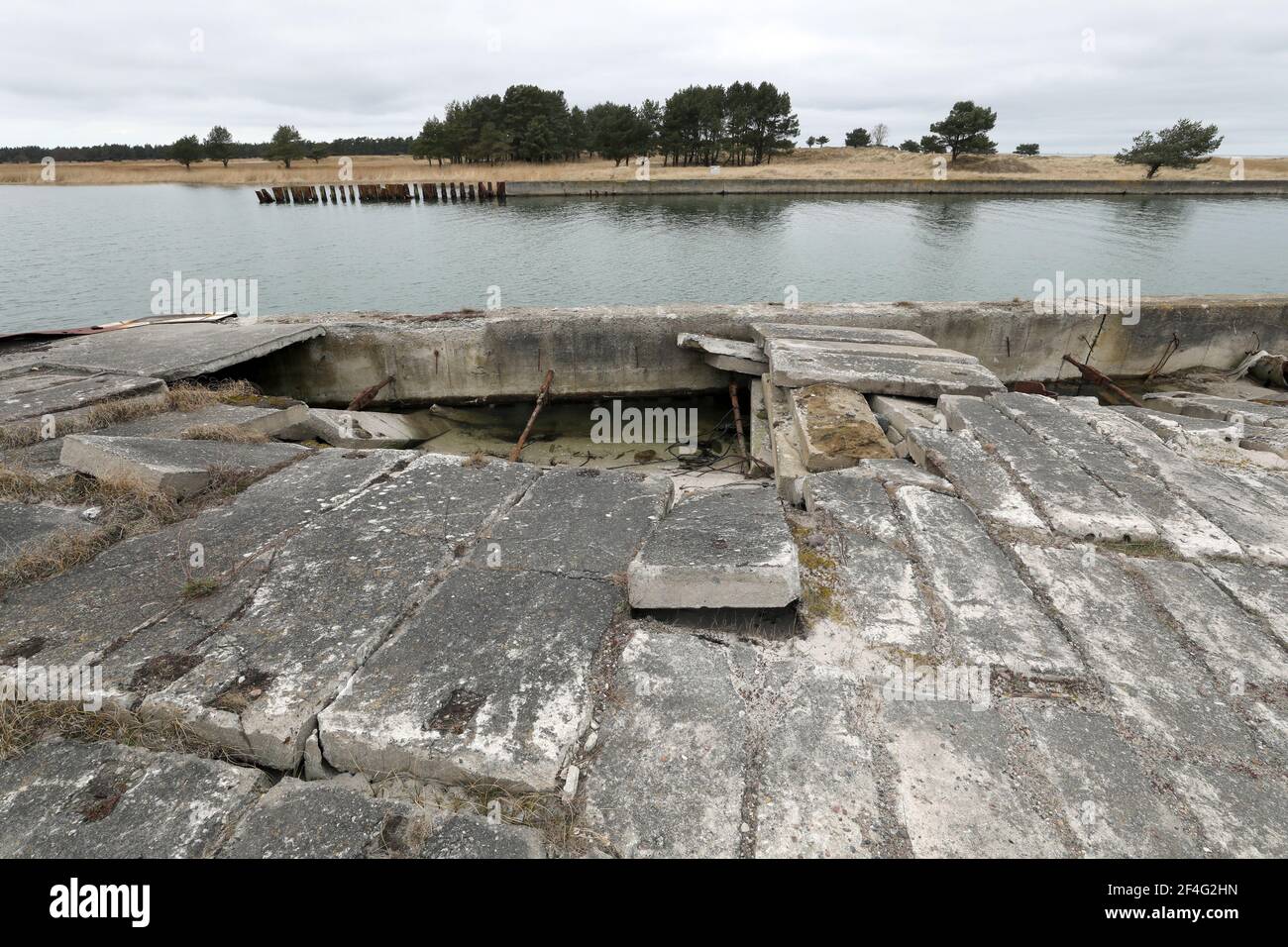 Prerow, Germany. 16th Mar, 2021. The quay edge and the access road to ...