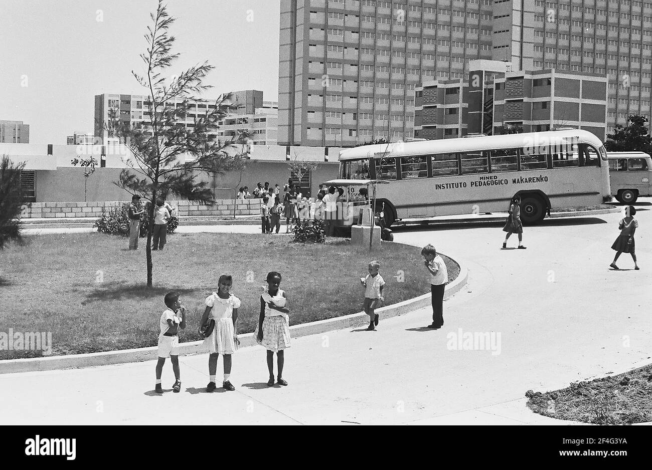 1960 bus hi-res stock photography and images - Alamy
