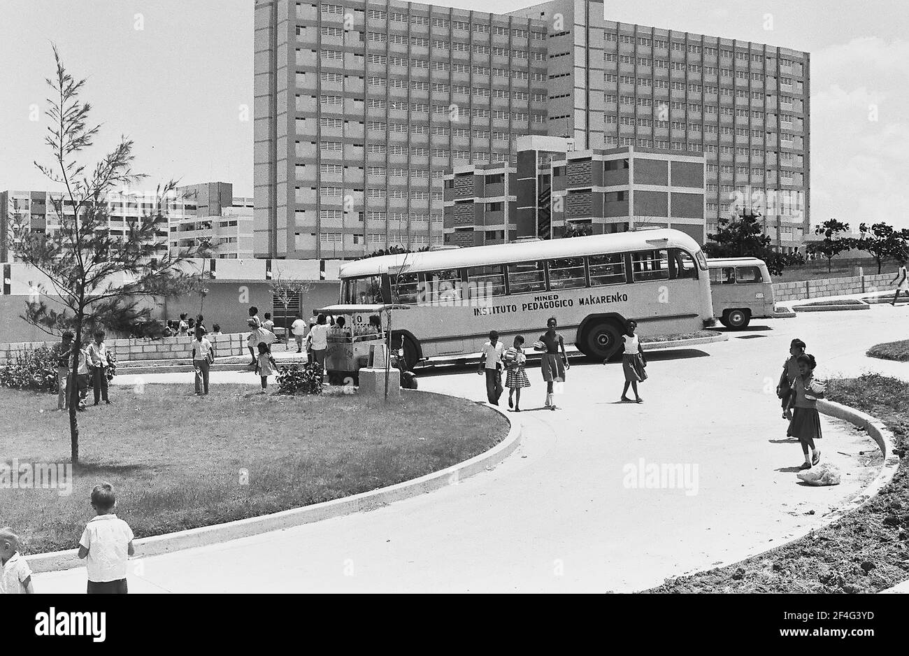 1960 bus hi-res stock photography and images - Alamy
