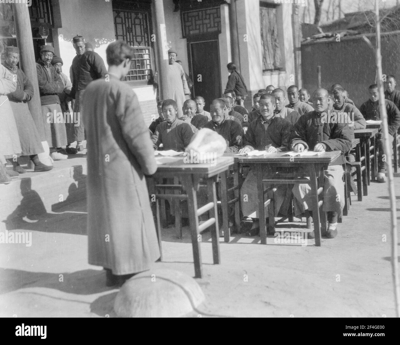China classroom white Black and White Stock Photos & Images - Alamy