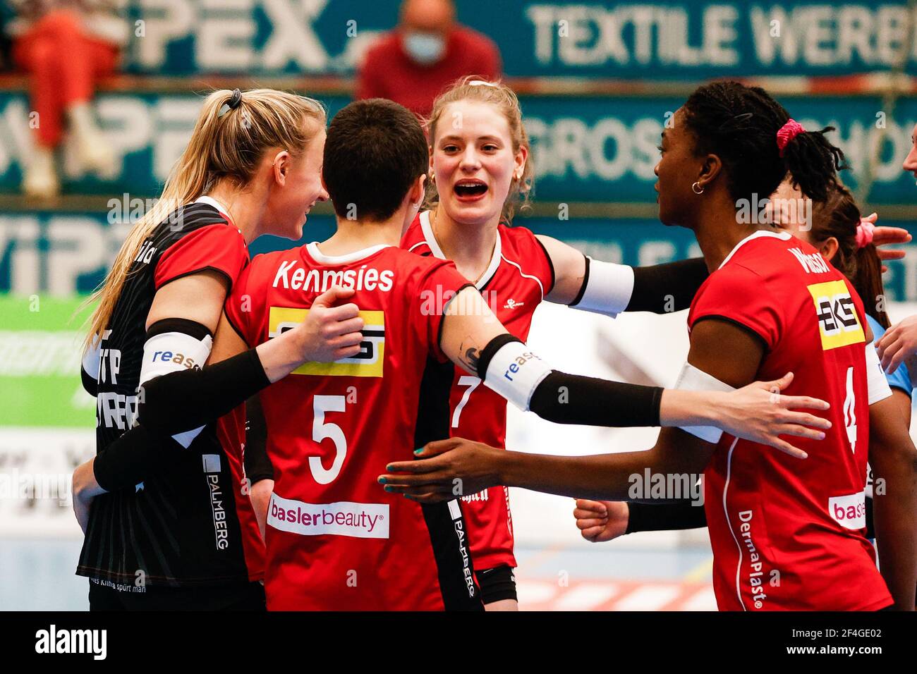 Pia watson hi-res stock photography and images - Alamy