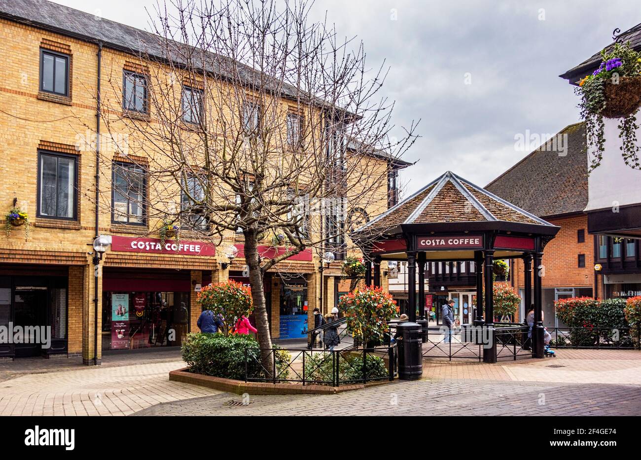 Costa coffee the maltings st albans hi-res stock photography and images ...