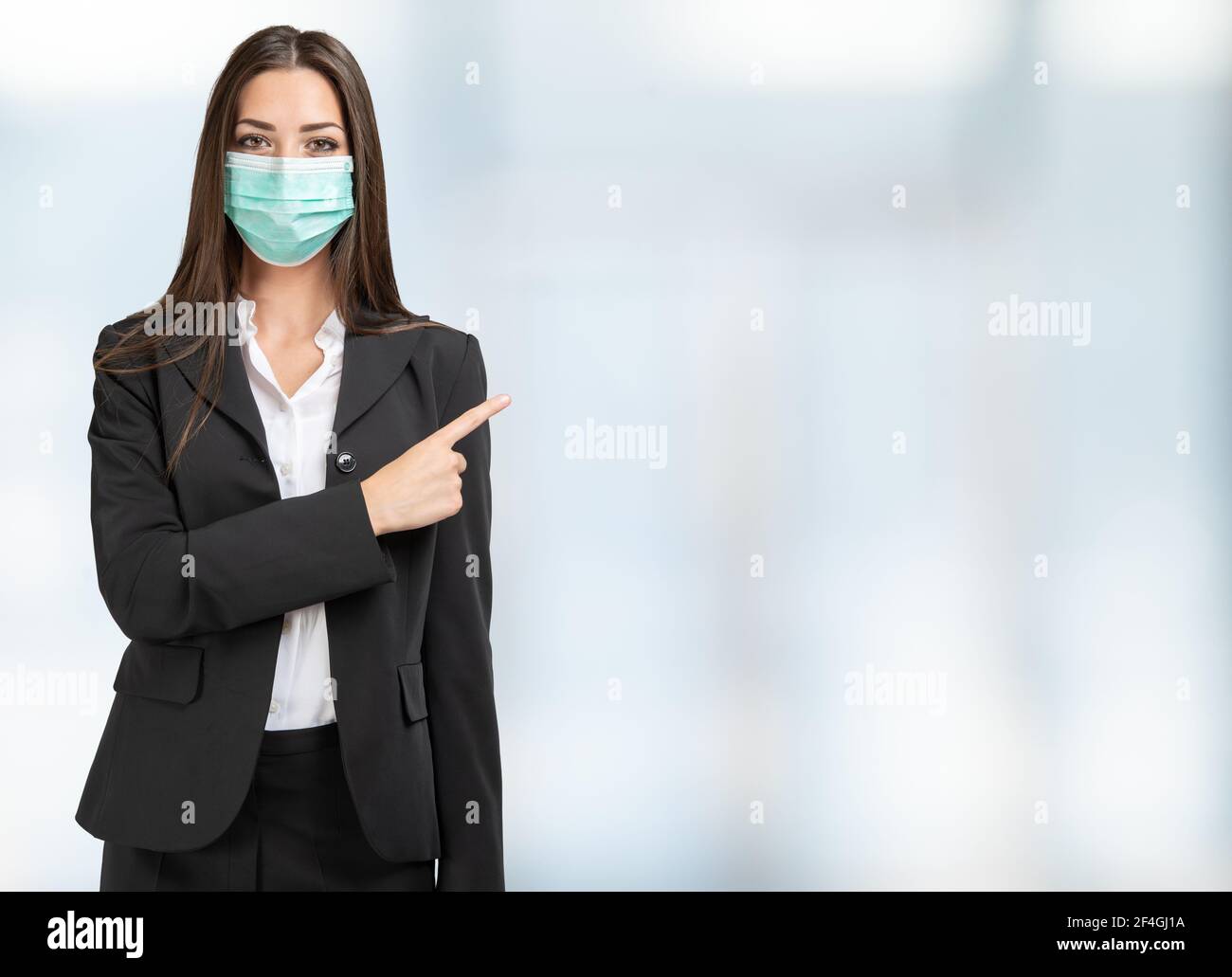 Woman woman pointing firm hi-res stock photography and images - Alamy