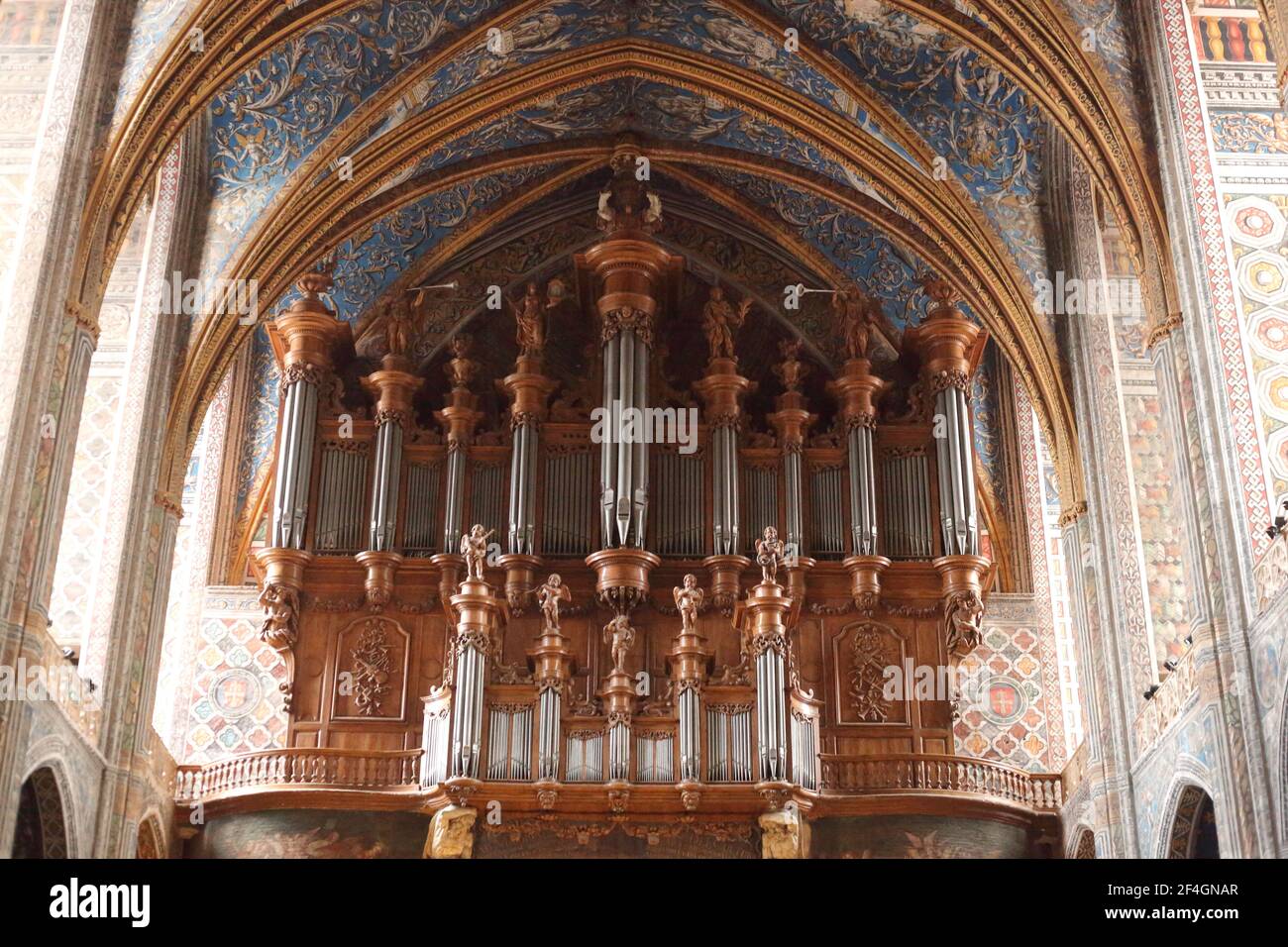 big organ in a church Stock Photo - Alamy