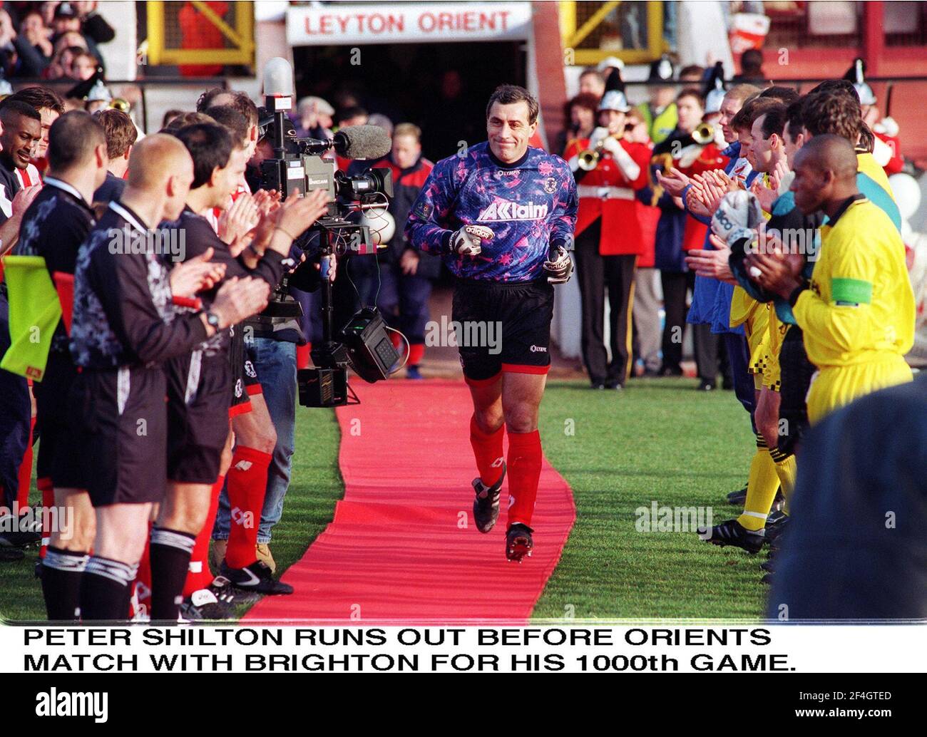 Peter shilton hi-res stock photography and images - Alamy