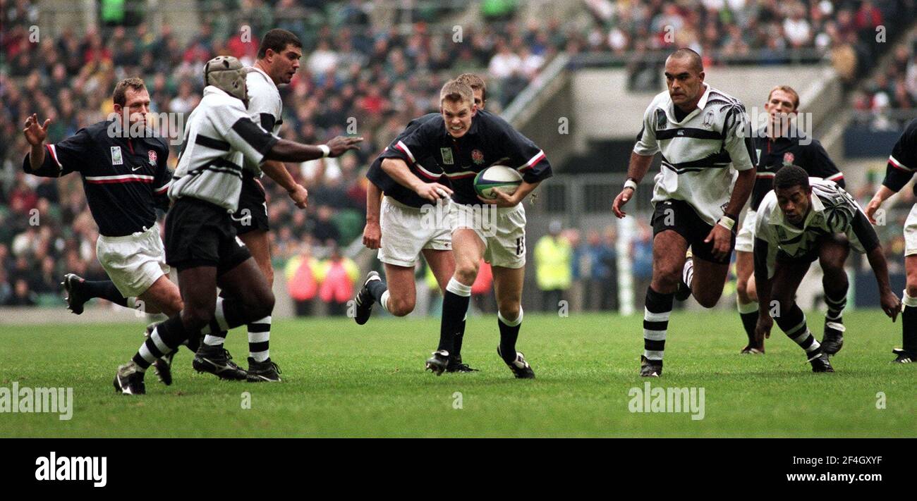 Rugby world cup 1999 england v fiji hi-res stock photography and images ...