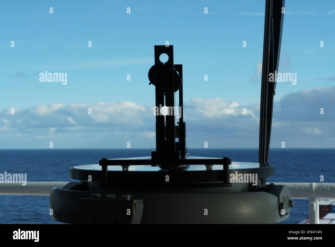 Gyrocompass hi-res stock photography and images - Alamy